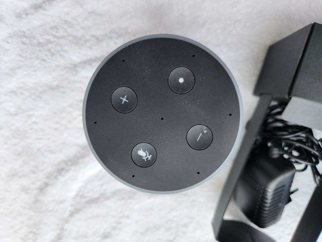 Amazon Alexa Echo 2nd Generation Grey New, 手提電話, 其他裝置 - Carousell