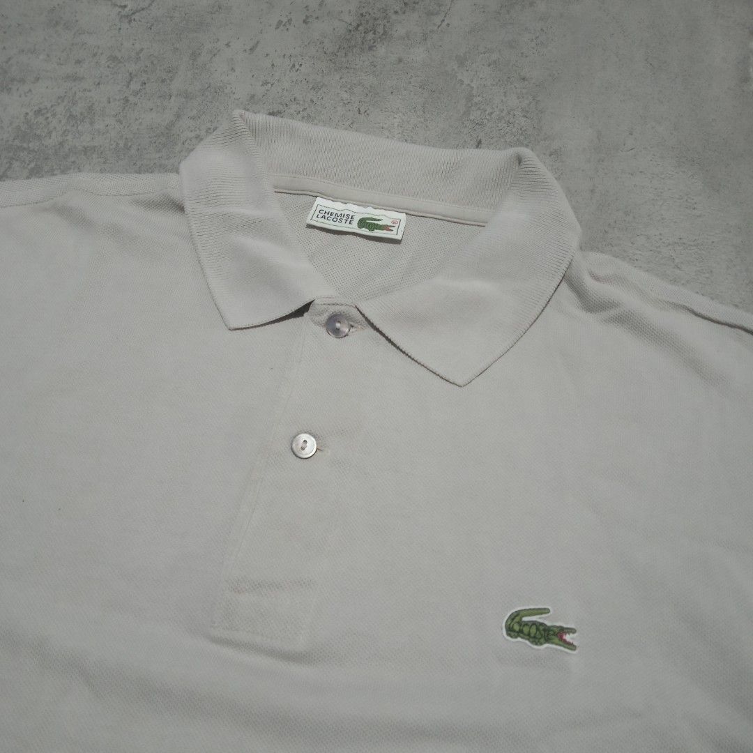 baju kaos kerah polo Lacoste abu bekas second branded preloved, Fesyen Pria, Pakaian , Atasan di ...
