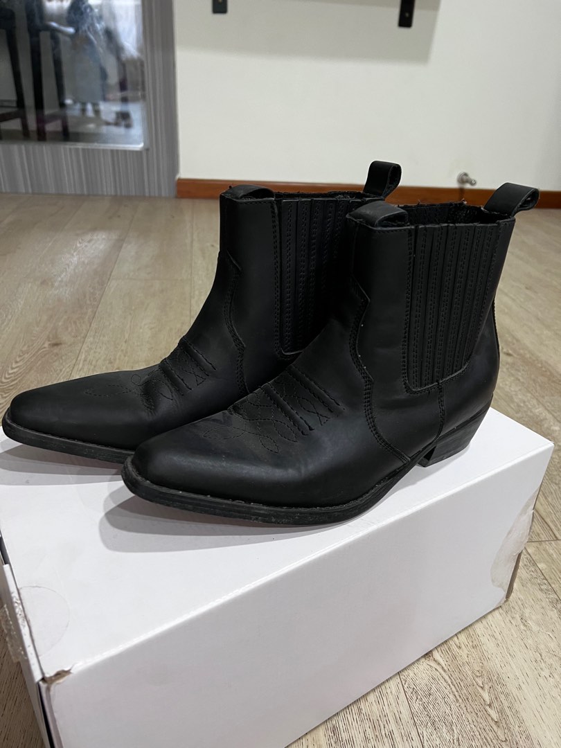 Black Leather Boots, Men's Fashion, Footwear, Boots on Carousell