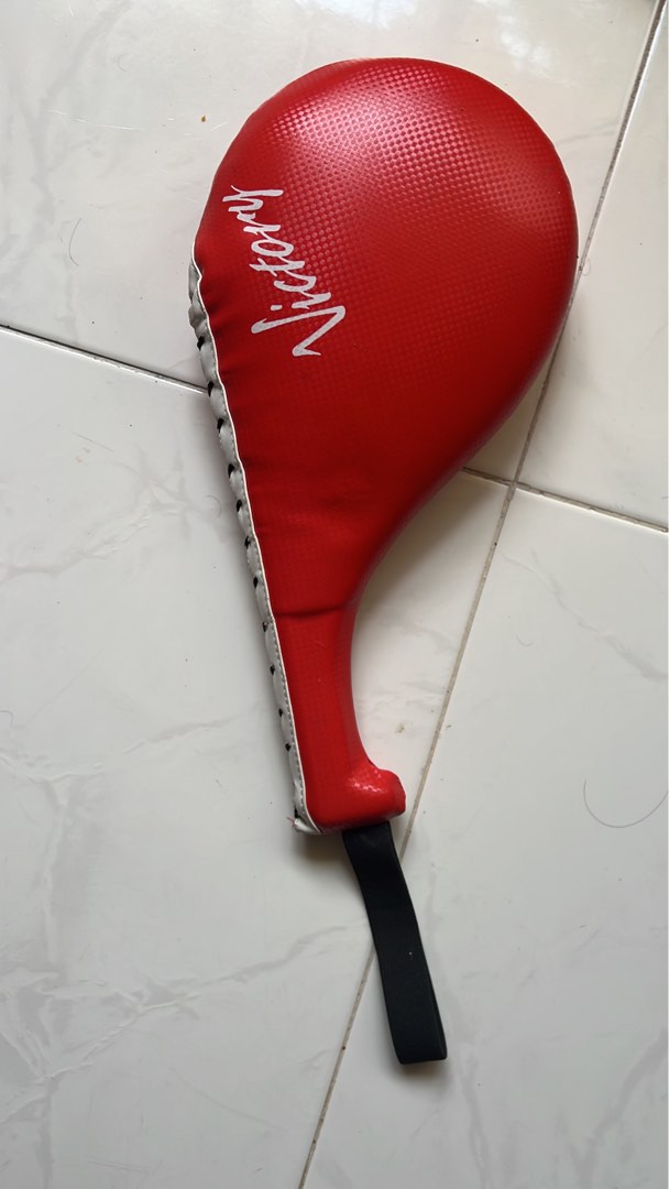 Boxing Gloves, Sports Equipment, Sports & Games, Racket & Ball Sports ...