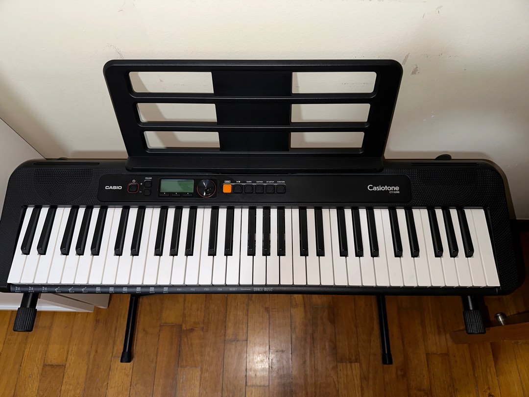 Casio Keyboard ct-s200, Hobbies & Toys, Music & Media, Musical ...