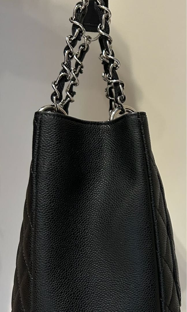 Chanel GST, Luxury, Bags & Wallets on Carousell
