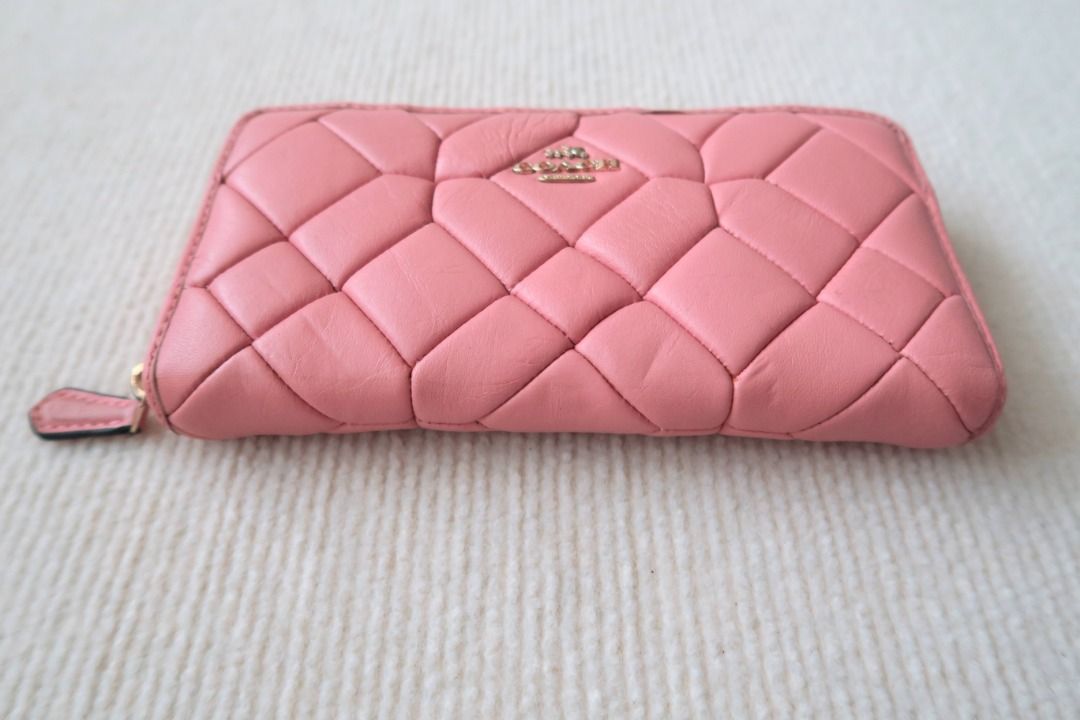 Coach Hexagonal Quilted Leather Long Wallet, Women's Fashion, Bags ...