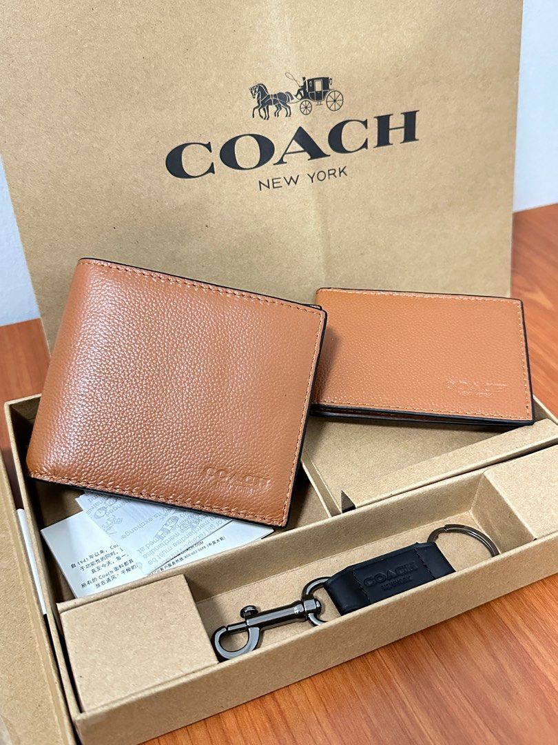 Coach Men Wallet Gift Set, Men's Fashion, Watches & Accessories ...