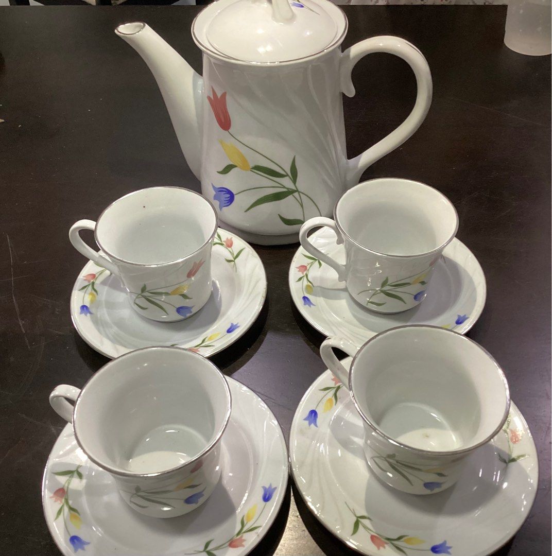 Coffee set / set kopi dan cawan, Furniture & Home Living, Kitchenware ...