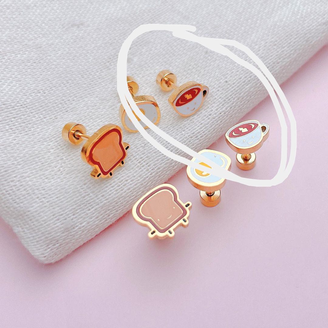 Coffee Stainless steel de roscas screwback earrings, Women's Fashion ...