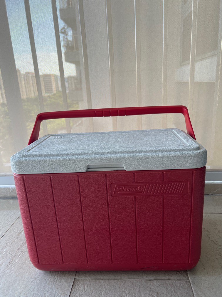 Coleman cooler box, Furniture & Home Living, Home Improvement ...