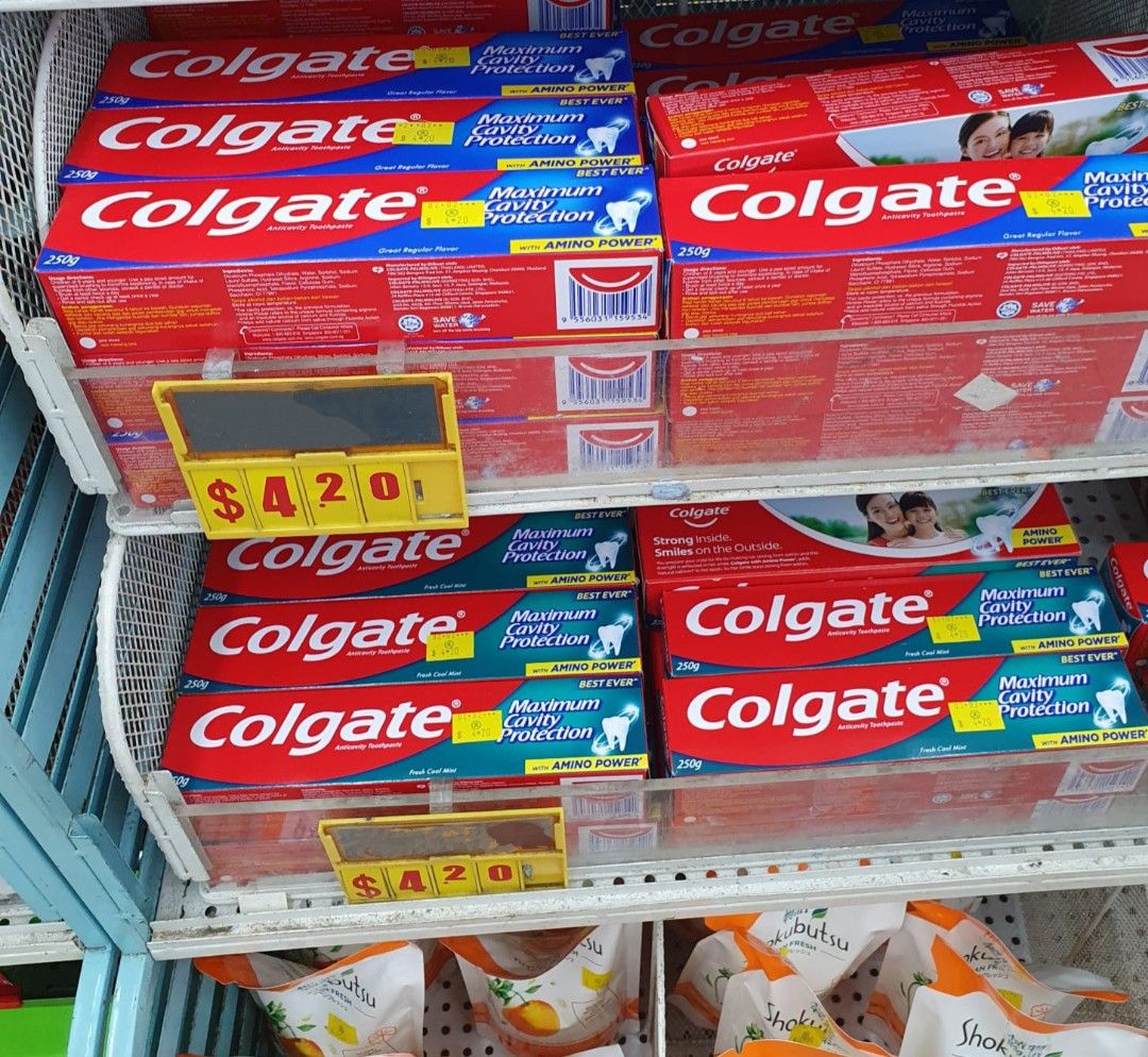 Colgate / Clear, Beauty & Personal Care, Hair on Carousell