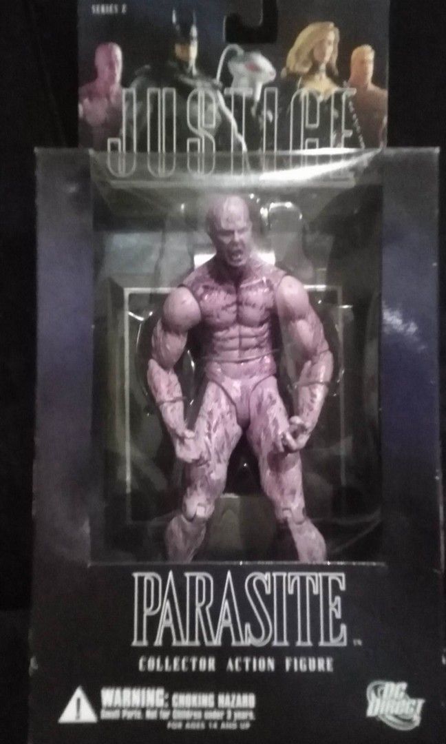 DC Direct PARASITE, Hobbies & Toys, Toys & Games on Carousell