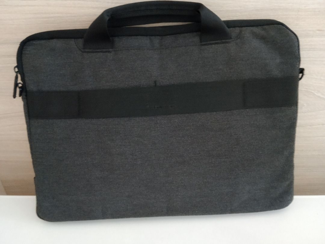 DELL Slim Laptop Bag, Computers & Tech, Parts & Accessories, Laptop ...