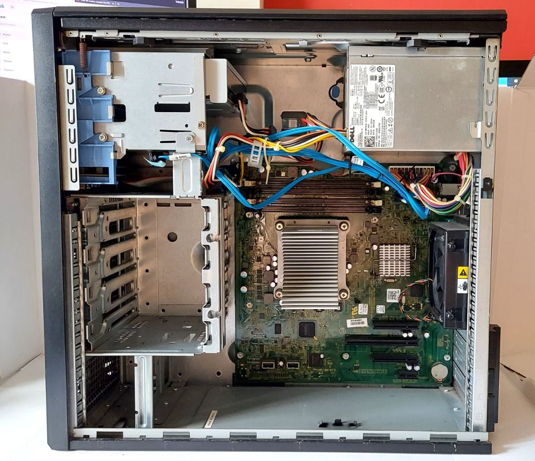 Dell T110 II CASING, Computers & Tech, Parts & Accessories, Computer ...