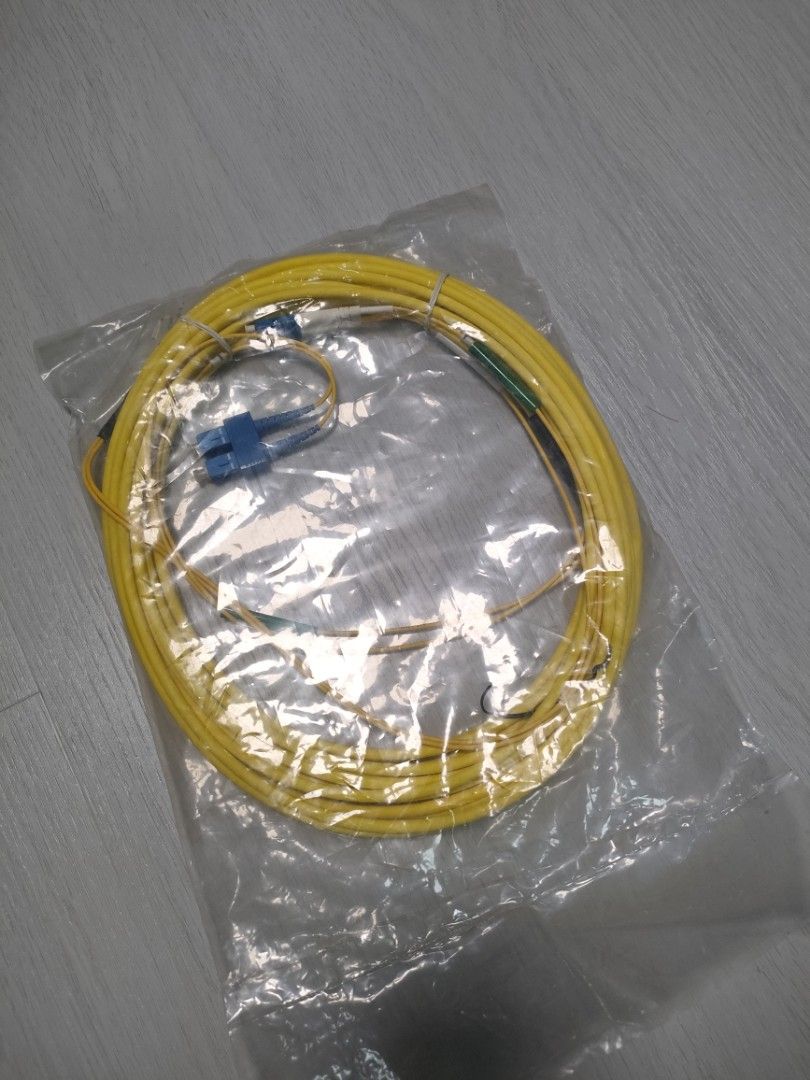 Fiber optic cable 10m, Computers & Tech, Parts & Accessories, Cables ...