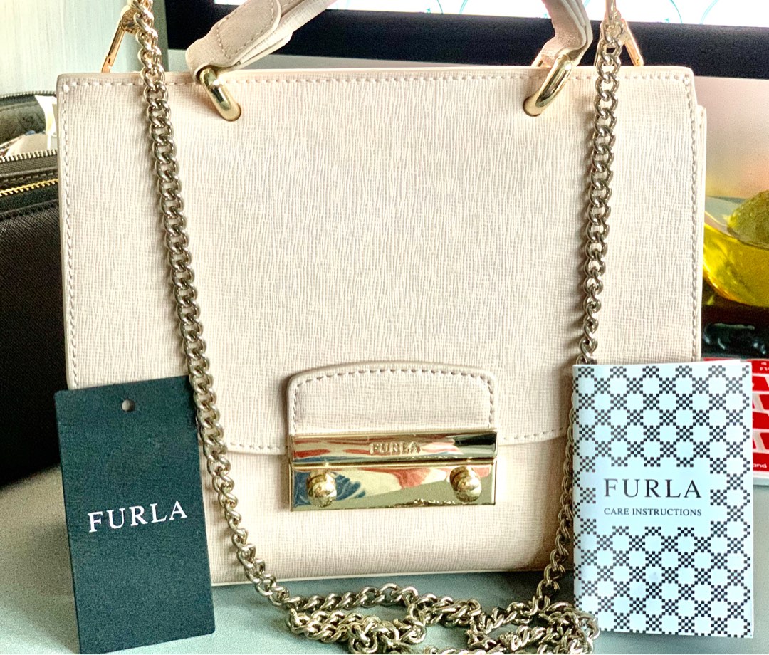 Furla Sling Bag, Women's Fashion, Bags & Wallets, Cross-body Bags on ...