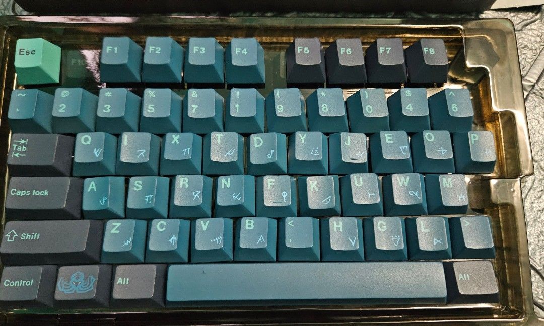 Clone GMK terror below Cherry keycaps 129 key, Computers & Tech, Parts ...
