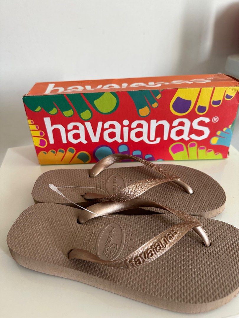 Havaianas slippers, Women's Fashion, Footwear, Flipflops and Slides on ...