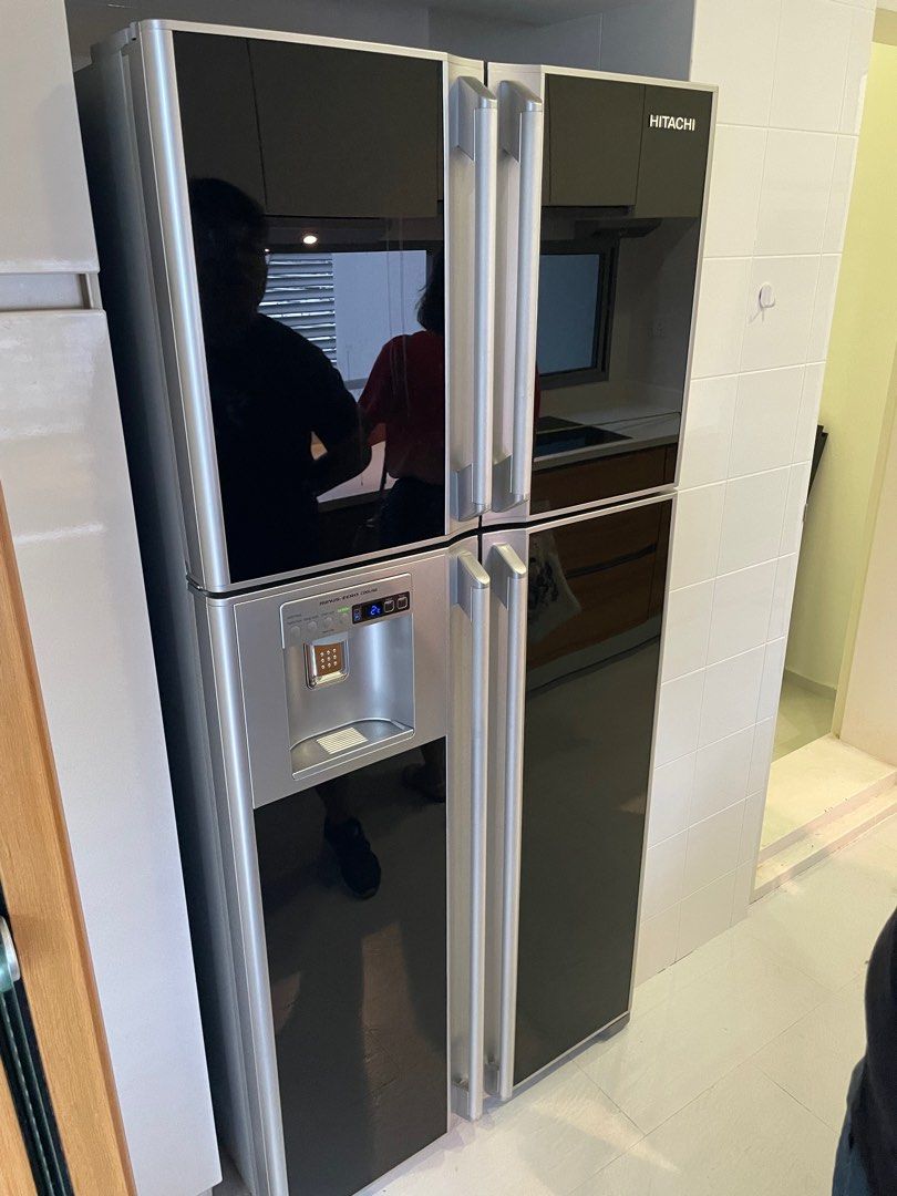 Hitachi R-W691FMSX GBK 2-door fridge with water dispenser and automatic ...