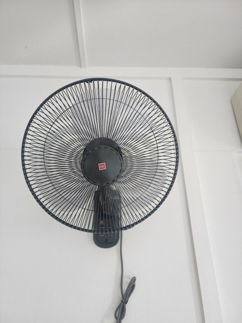KDK Wall Fan with remote control, TV & Home Appliances, Air ...