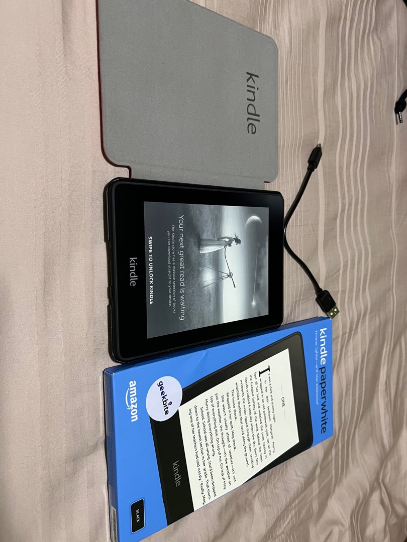 Kindle Paperwhite 10th Gen, Mobile Phones & Gadgets, E-Readers on Carousell