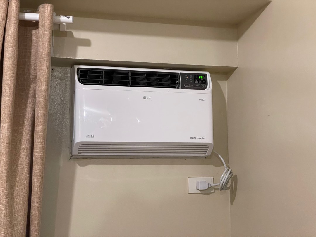LG Inverter Aircon 1.5HP, TV & Home Appliances, Air Conditioning and ...