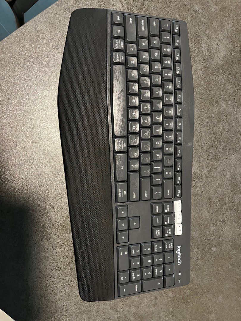 Logitech K850 Bluetooth Keyboard, Computers & Tech, Parts & Accessories, Computer Keyboard on ...