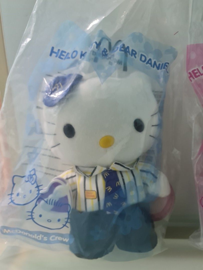 Macdonald Hello Kitty Crew, Hobbies & Toys, Toys & Games on Carousell