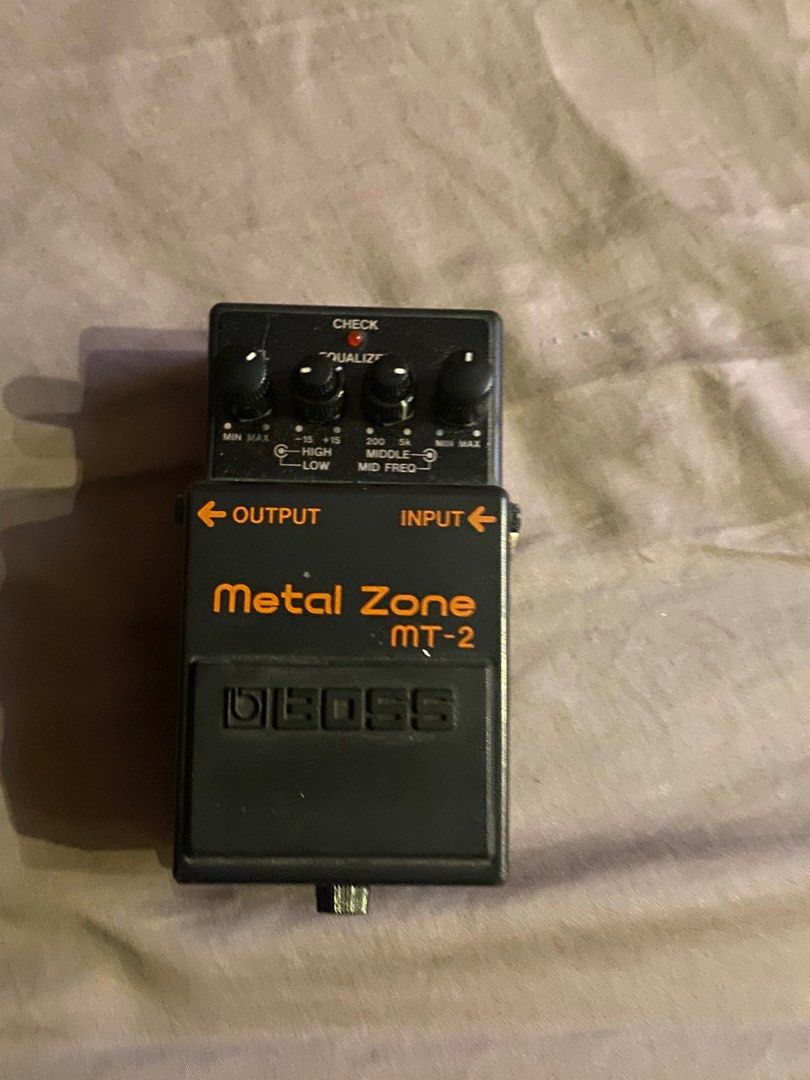 Metal zone MT-2 distortion, Hobbies & Toys, Music & Media, Musical ...