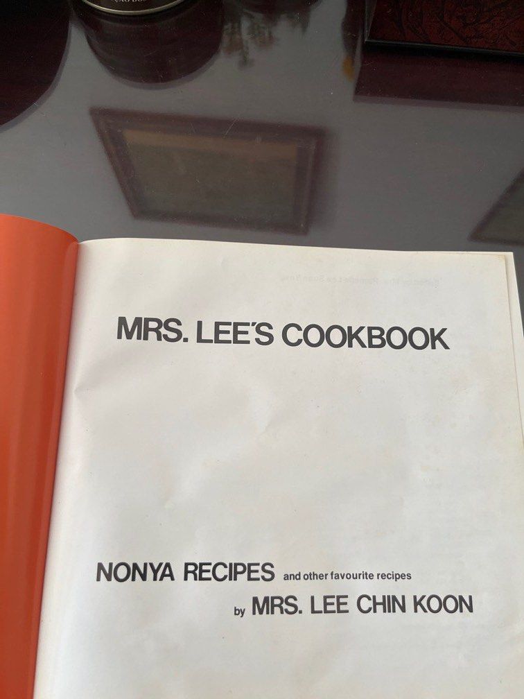Mrs Lee’s cookbook - 1974 edition , Hobbies & Toys, Books & Magazines ...