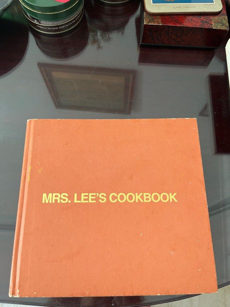 Mrs Lee’s cookbook - 1974 edition , Hobbies & Toys, Books & Magazines ...