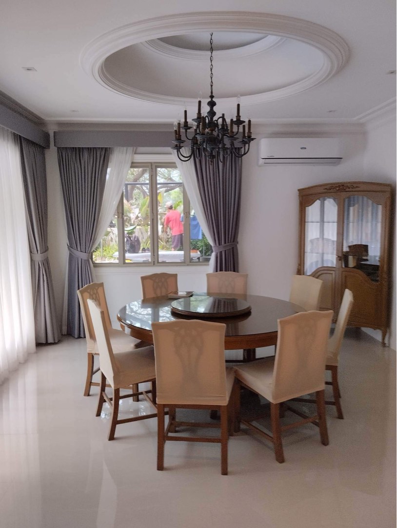 Narra 8-10 seater round dining table, Furniture & Home Living ...
