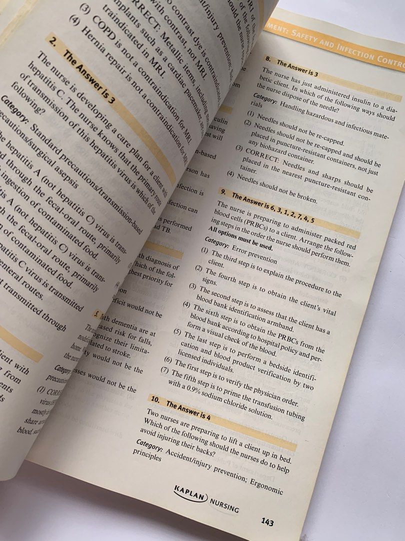 NCLEX reviewer booklet by KAPLAN w/ answer keys, Hobbies & Toys, Books ...