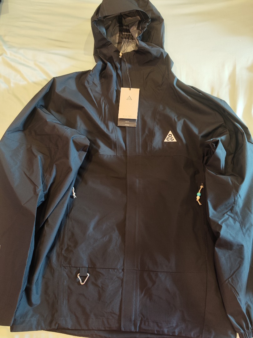 Nike ACG StormFit Jacket, M, Brand New, Men's Fashion, Coats, Jackets ...