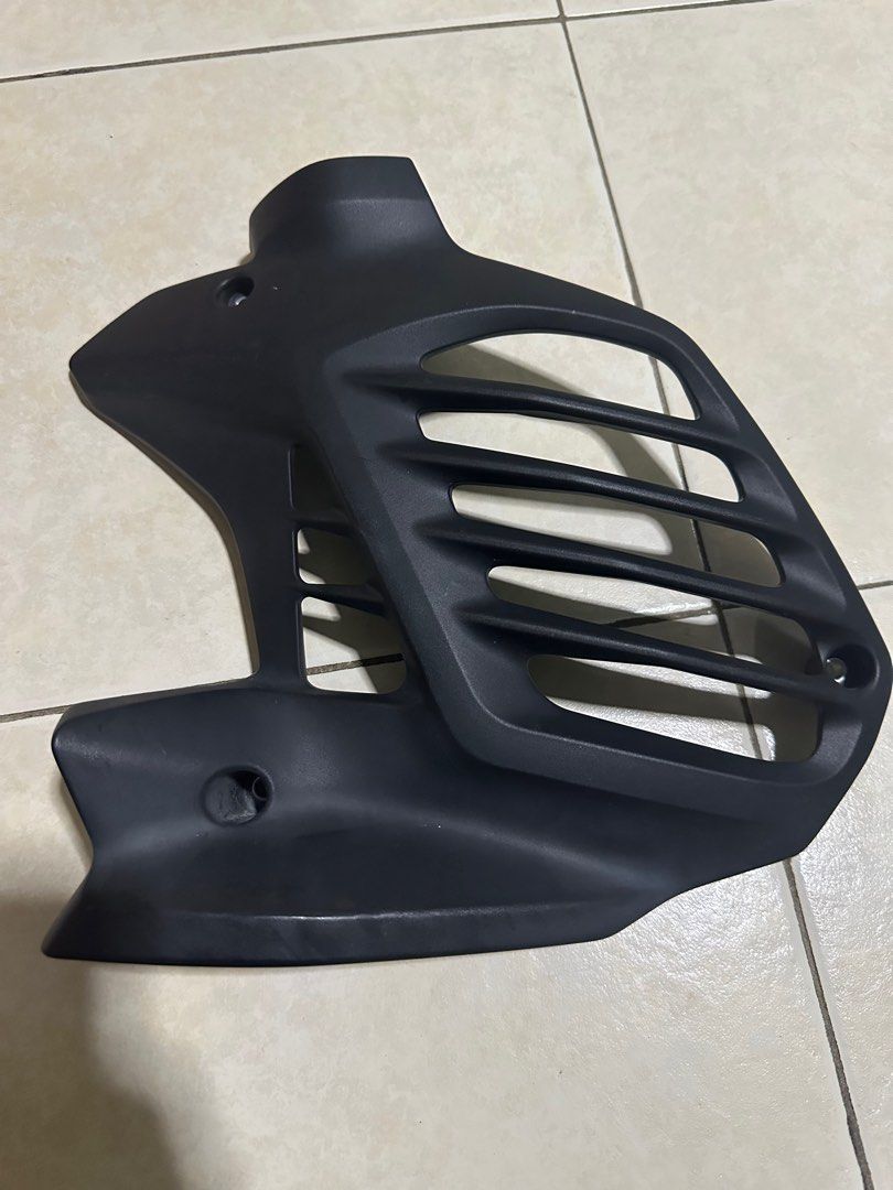 NMAX V2: Radiator Cover [STOCK], Motorcycles, Motorcycle Accessories on ...
