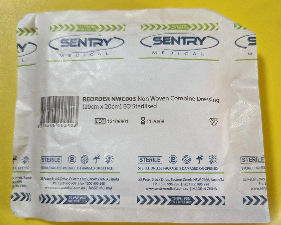 NON-WOVEN COMBINE DRESSING (20CMX20CM), Health & Nutrition, Medical ...