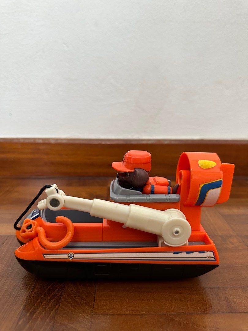 Paw Patrol Toys Paw Patrol Toy Zuma Ultimate Rescue Hovercraft Vehicle ...