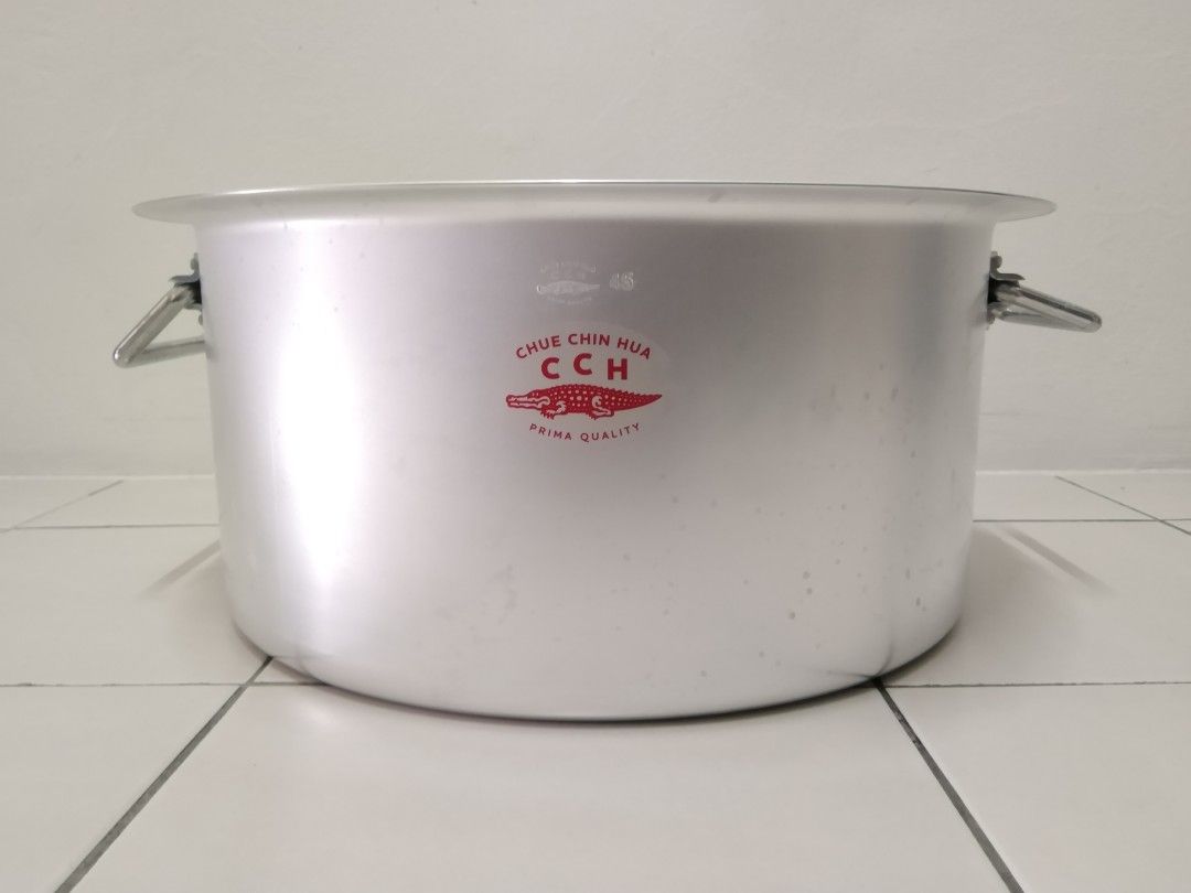 PERIUK BESAR - 45CM CAP BUAYA, TV & Home Appliances, Kitchen Appliances ...