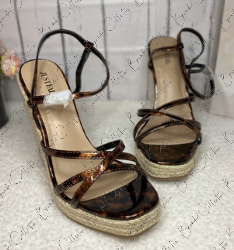 Pre-owned Women Wedge Tortoise (8.5) on Carousell
