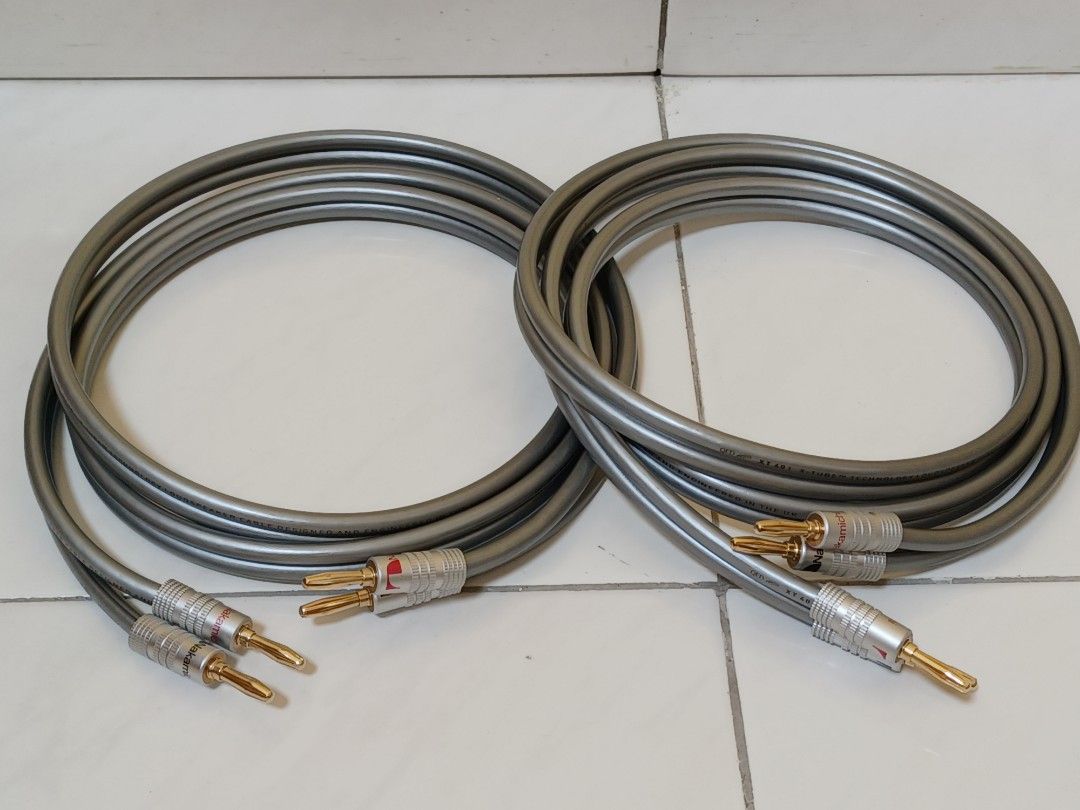 QED XT40i speaker cable pair, Audio, Other Audio Equipment on Carousell