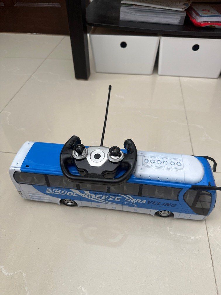 Remote control bus toy, Hobbies & Toys, Toys & Games on Carousell