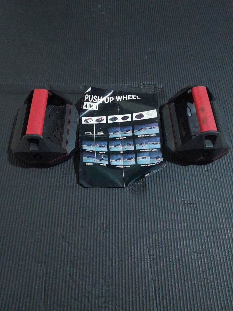 Resistance band, push up tool, forearm press and abs roller, Sports ...