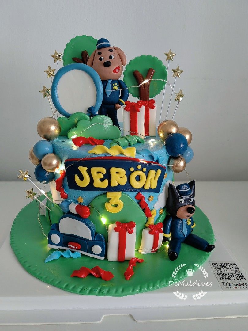 Safety Sheriff Labrador themed Birthday Cake, Food & Drinks, Homemade ...