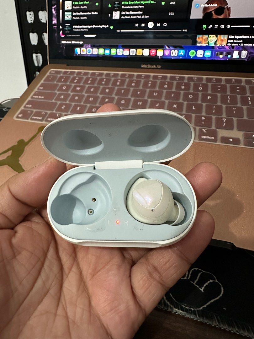 Samsung galaxy buds gen 1, Audio, Headphones & Headsets on Carousell