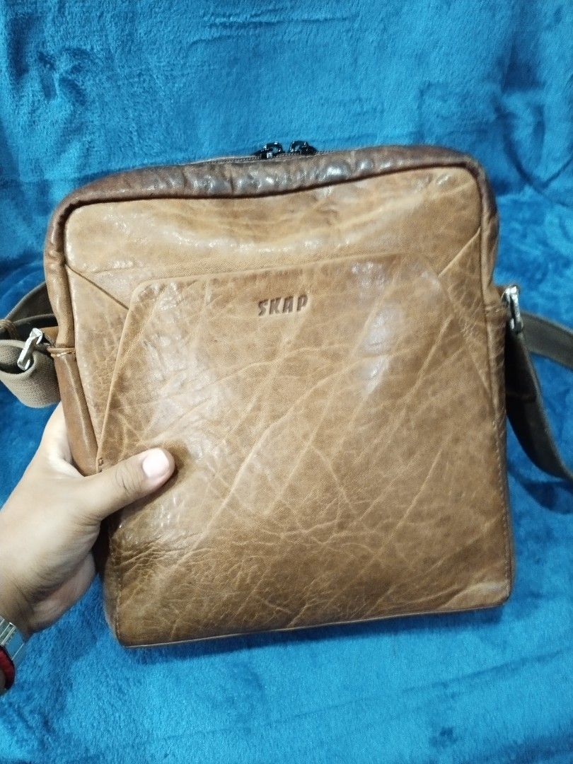SKAP VINTAGE GENUINE LEATHER W/ CODE SLING BAG FOR MEN, Men's Fashion ...