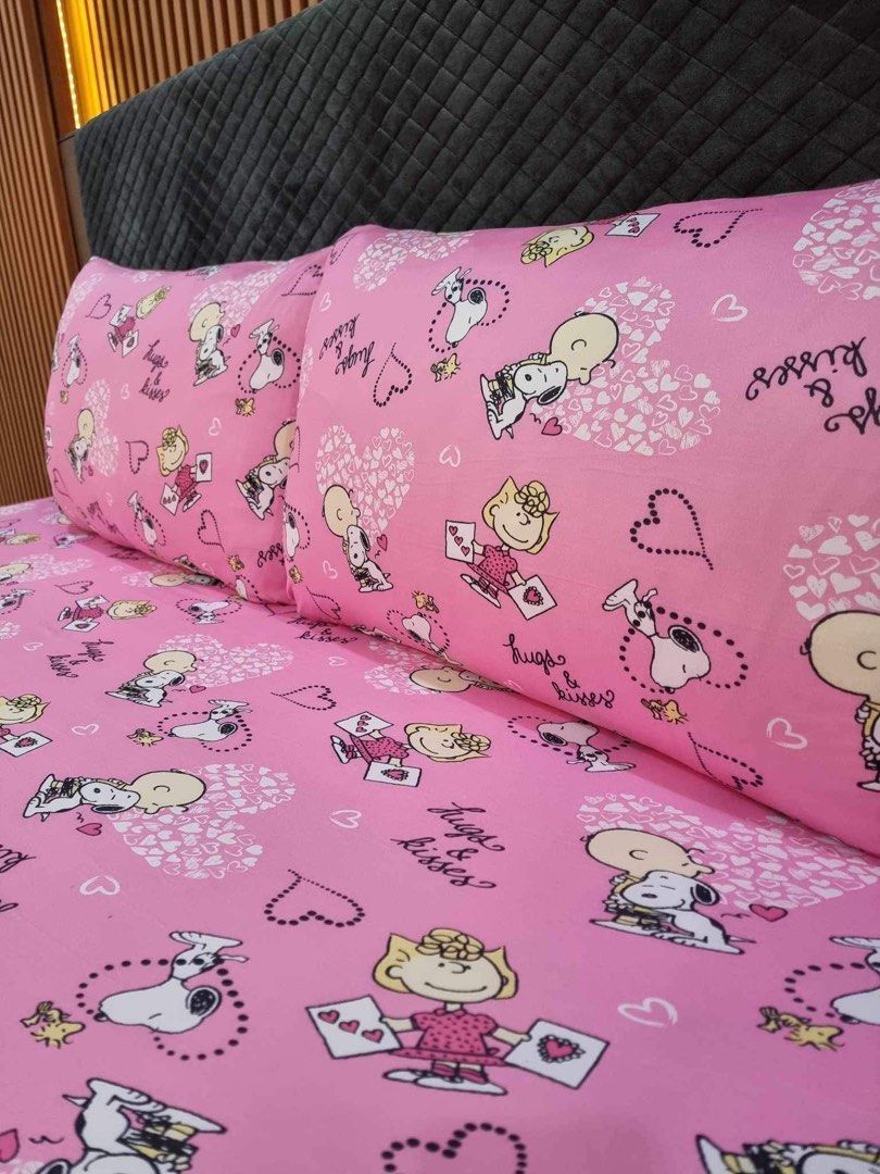 snoopy pink hugs & kisses double size on Carousell