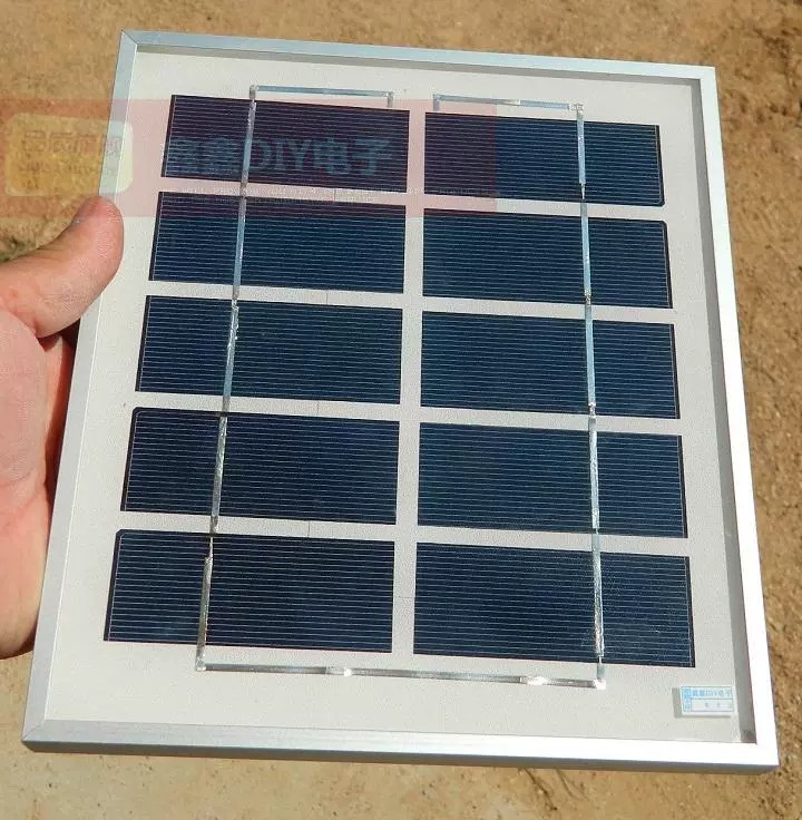 Solar Panel Small, Furniture & Home Living, Home Improvement ...