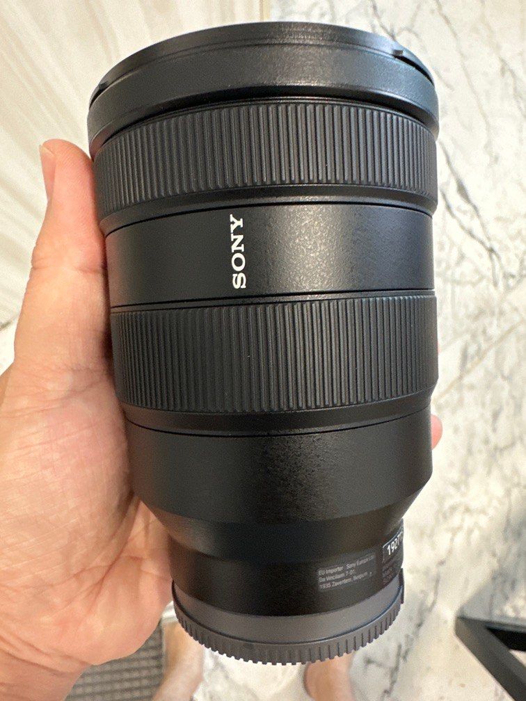 Sony 24-105 f4, Photography, Lens & Kits on Carousell