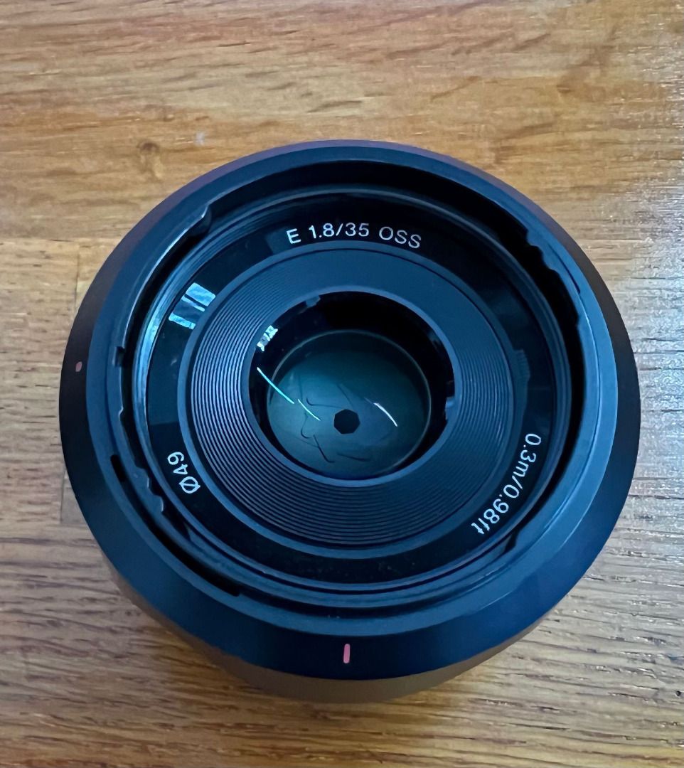 Sony E 35mm F/1.8 f1.8 OSS (SEL35F18), Photography, Lens & Kits on Carousell