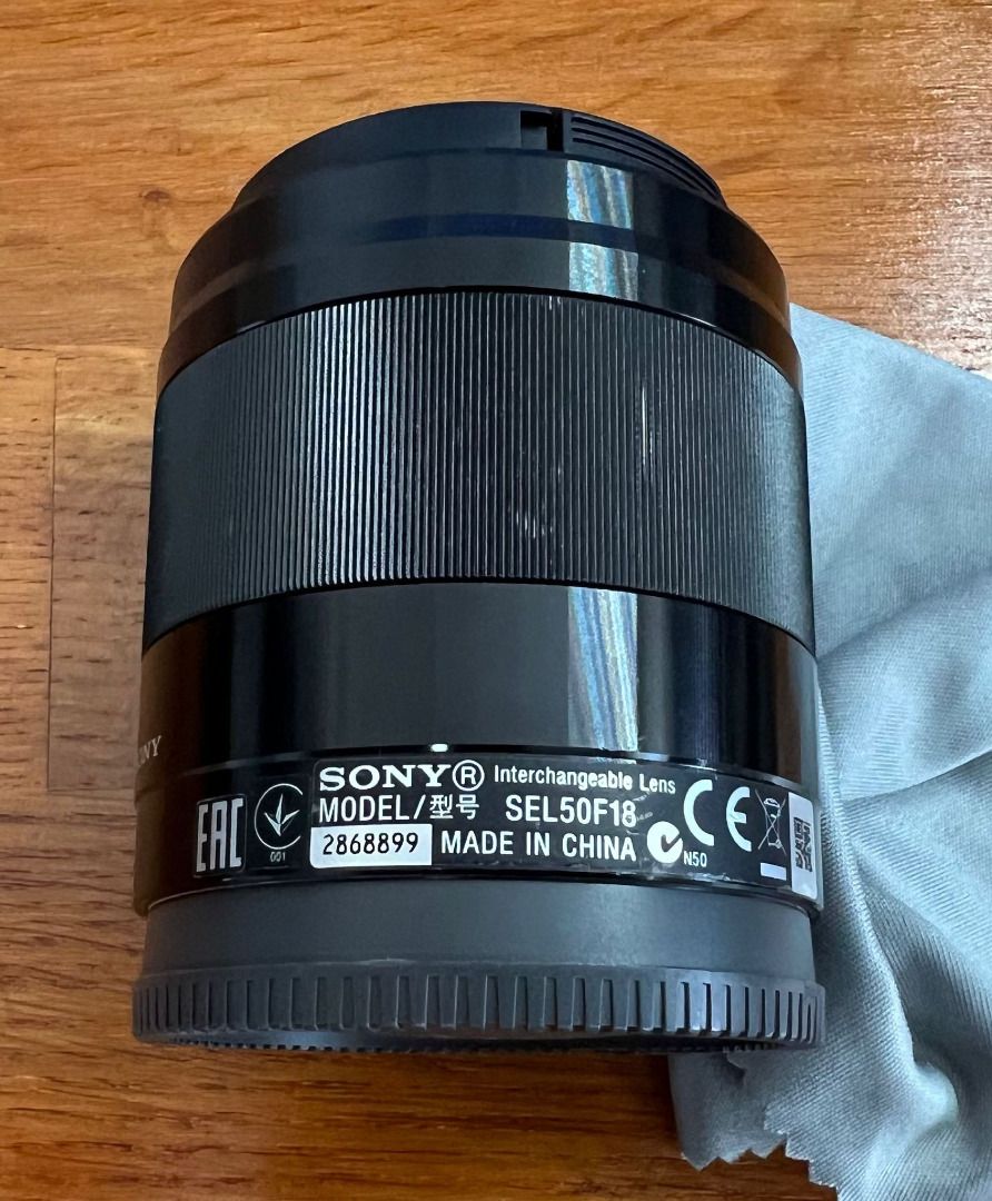 Sony E 50mm F/1.8 f1.8 OSS (SEL50F18), Photography, Lens & Kits on Carousell