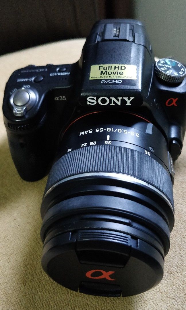 Sony SLT-A35 DSLR Camera, Photography, Cameras on Carousell