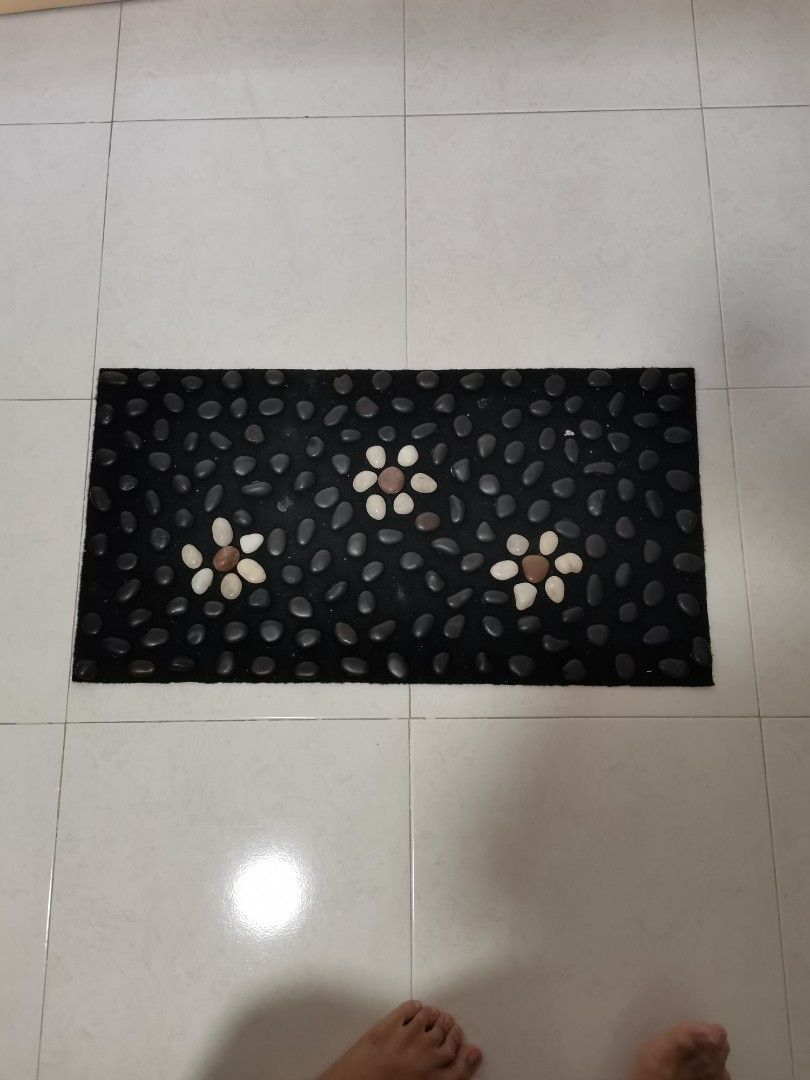 stones for foot reflexology massage while watching tv, Furniture & Home ...