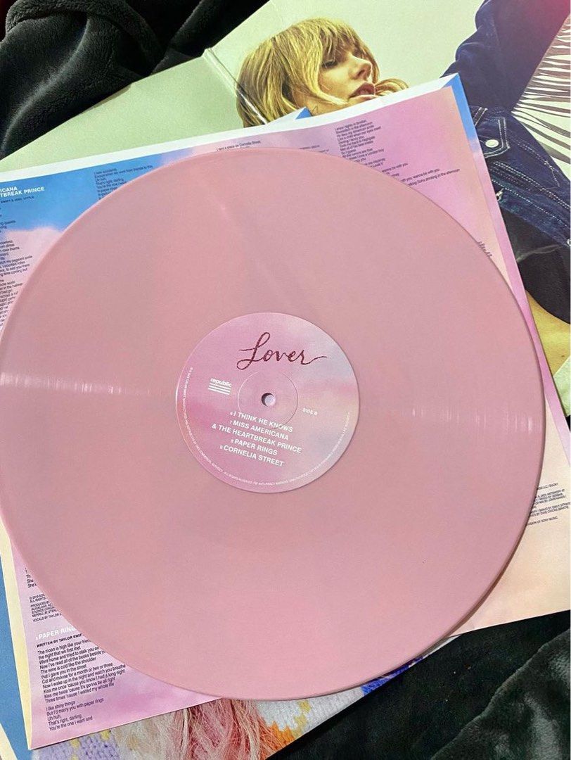 Taylor Swift Lover Vinyl, Hobbies & Toys, Music & Media, Vinyls on ...